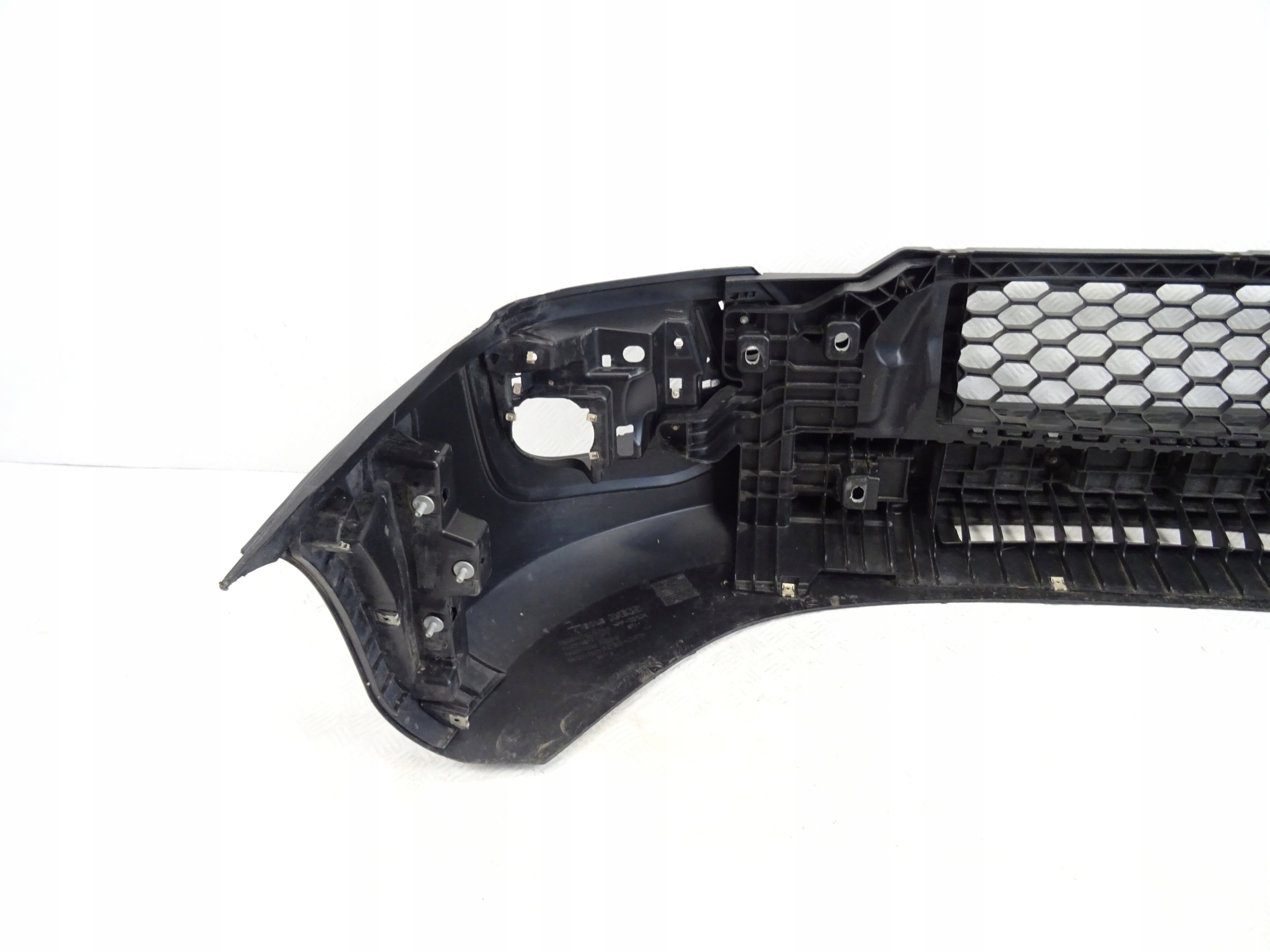 IVECO DAILY IV 4 14-19 FRONT BUMPER FRONT BUMPER – UK SPARES